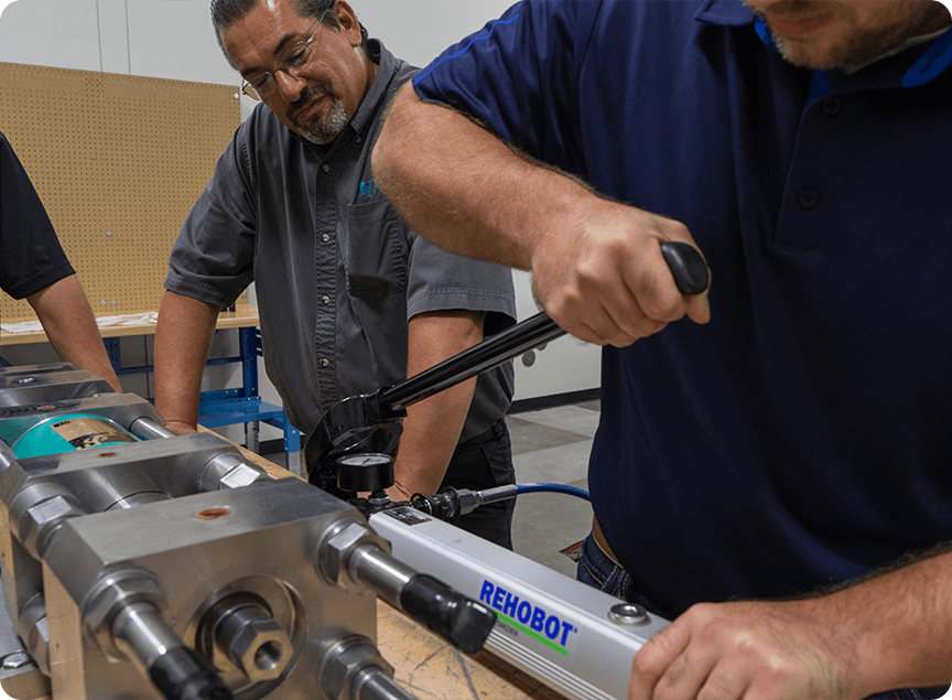 A Série Mach 300 - Flow Waterjet | Waterjet Cutting Technology